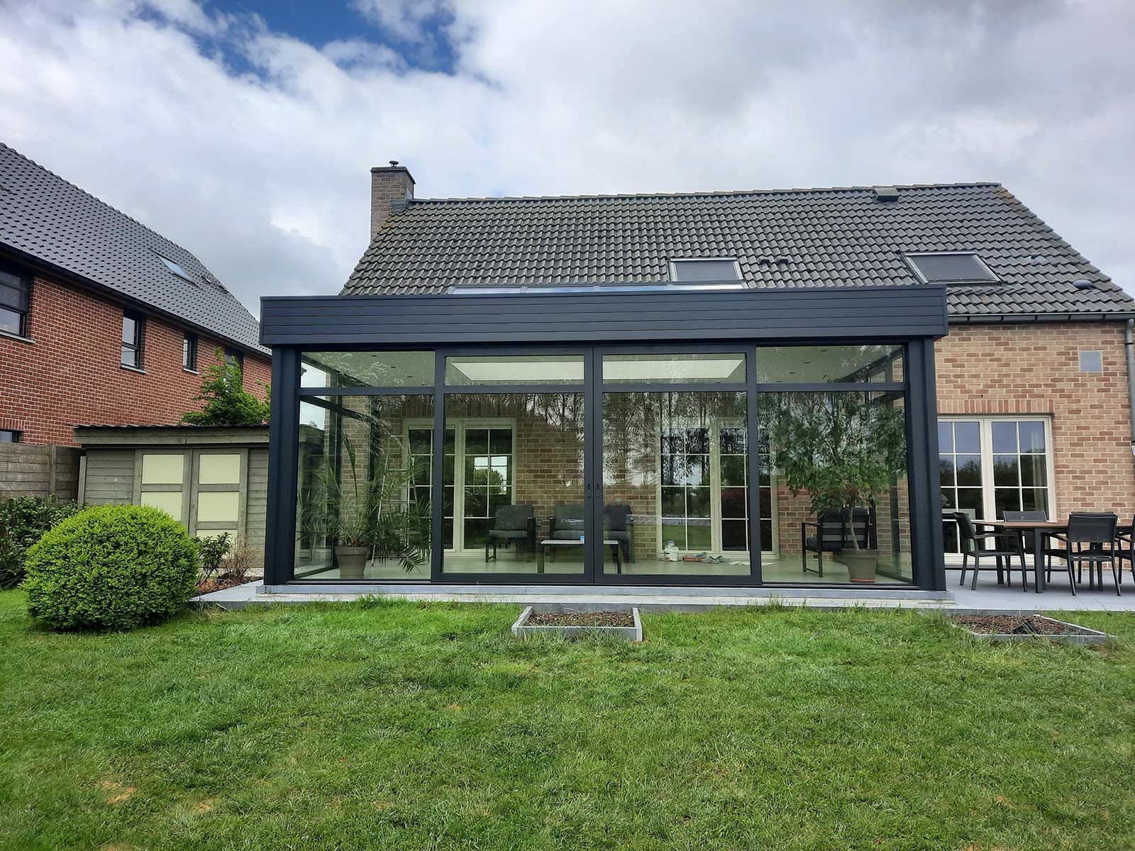 Véranda à toit plat : un puit de lumière naturelle | Concept Abri